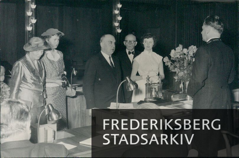Åbningen af Frederiksberg Rådhus den 10. maj 1953. Fra venstre: Thora ...