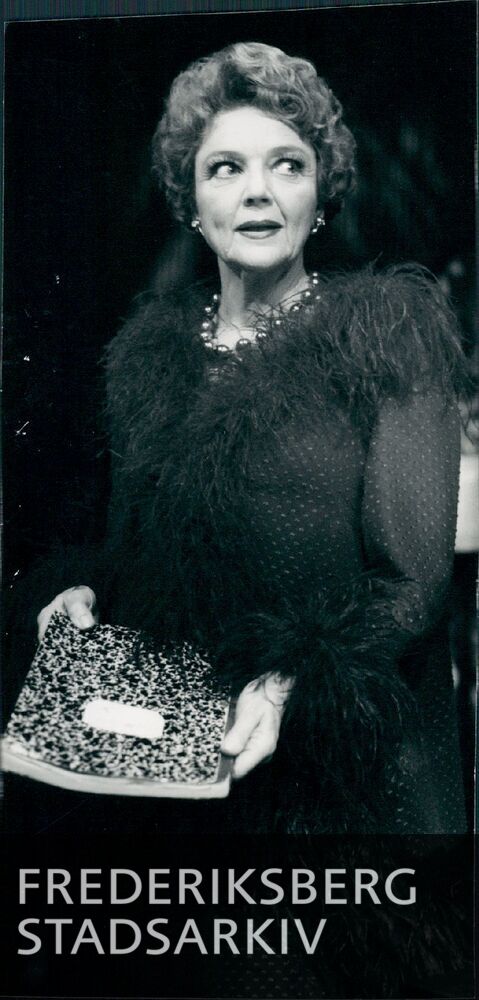 Bodil Kjer i forestillingen "Kære løgner" - kbhbilleder.dk