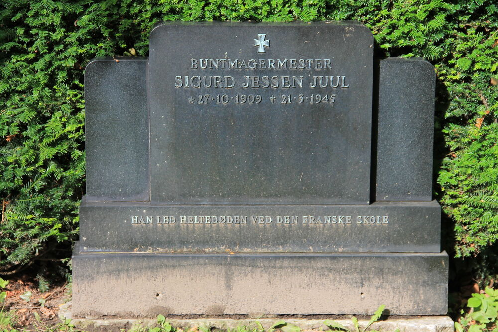 Solbjerg Parkkirkegård - kbhbilleder.dk