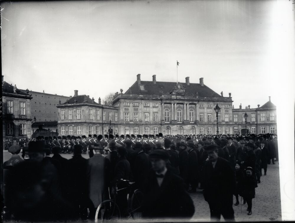Amalienborg Slotsplads - kbhbilleder.dk