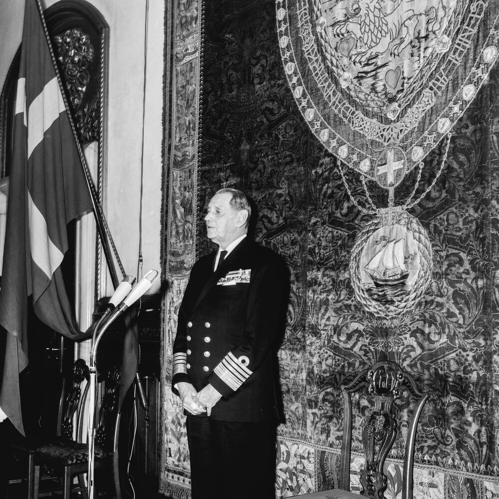 Fejring på Rådhuset i anledning af Kong Frederik 9.s 70-års fødselsdag ...