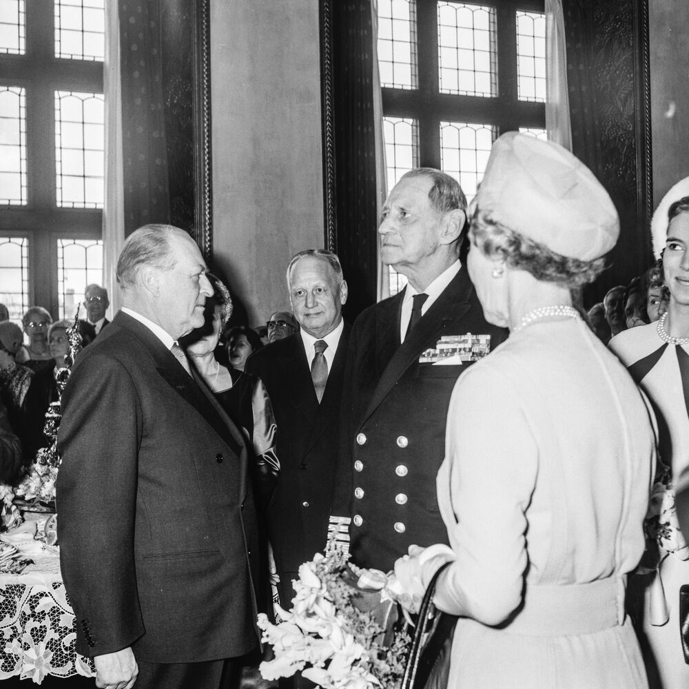 Fejring på Rådhuset i anledning af Kong Frederik 9.s 70-års fødselsdag ...