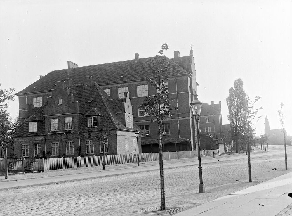 Nyboder Skole - kbhbilleder.dk