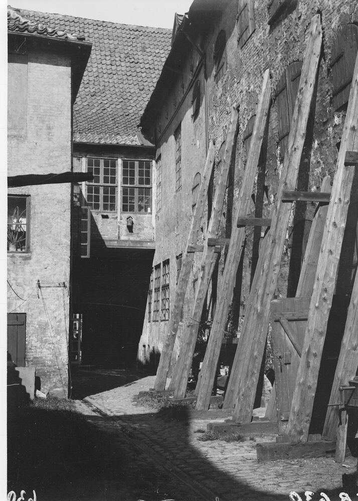 Strandgade 30. Sidehuset - kbhbilleder.dk