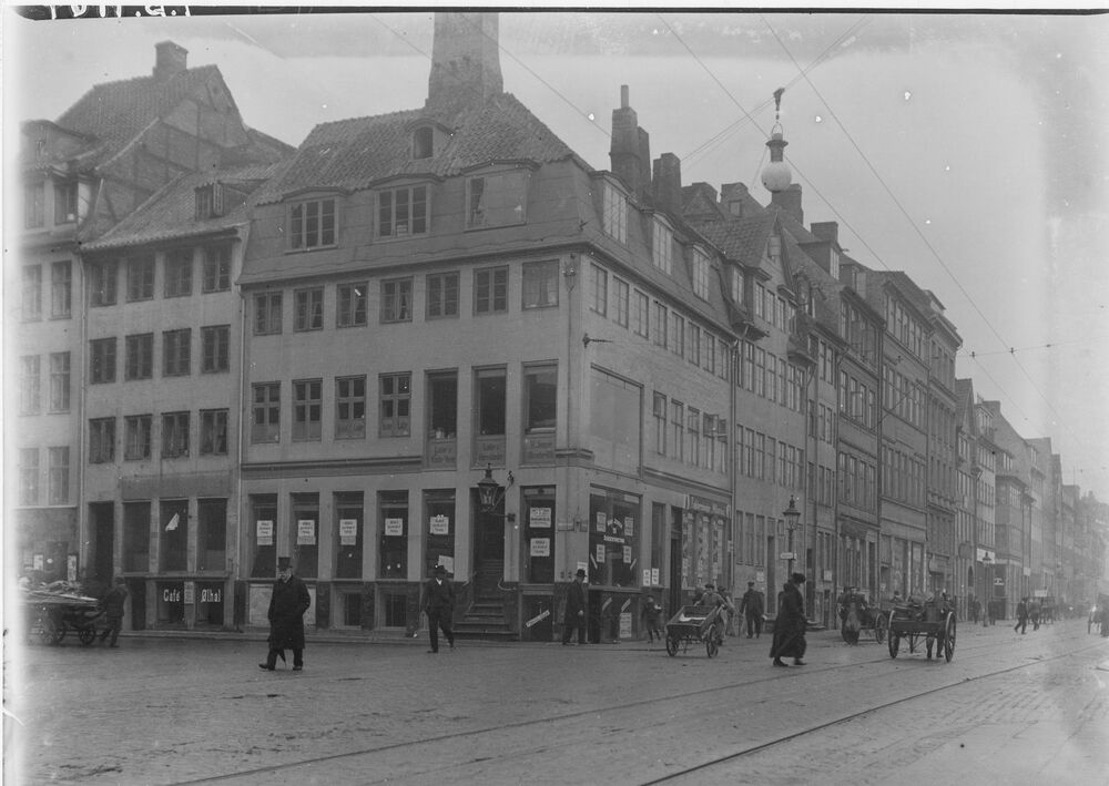 Gothersgade. Hjørnet af Møntergade. Nedrevet 1909. - kbhbilleder.dk