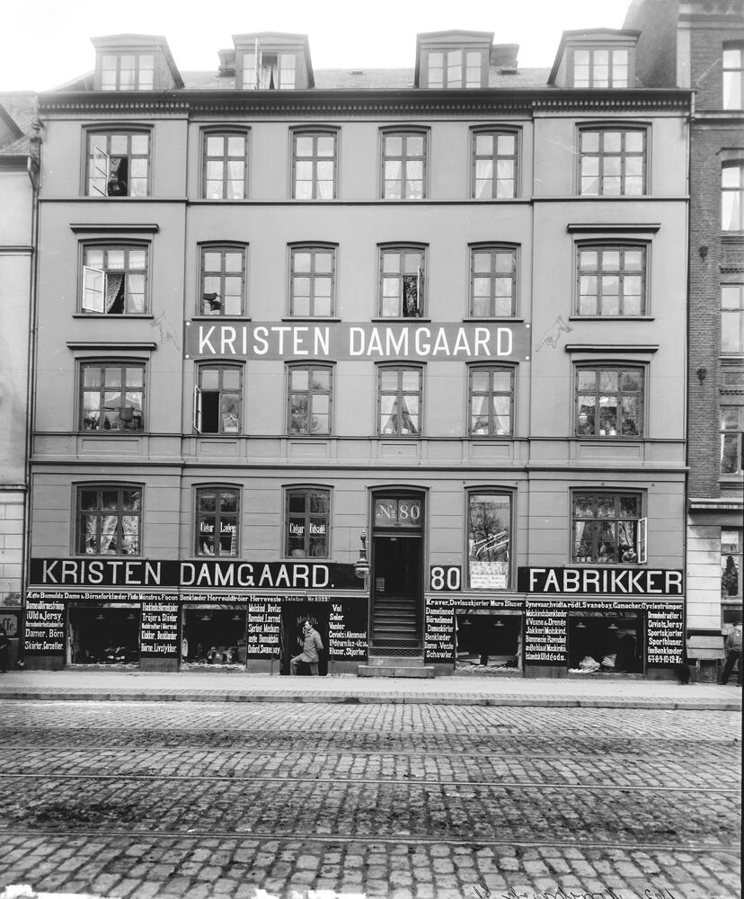 Nørrebrogade 80. Kristen Damgaard. - kbhbilleder.dk