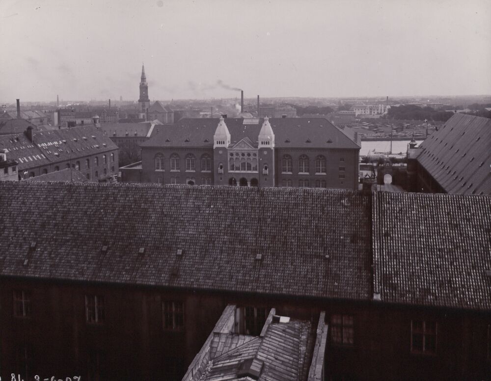 Det gamle og det nye Kongelige Bibliotek - kbhbilleder.dk